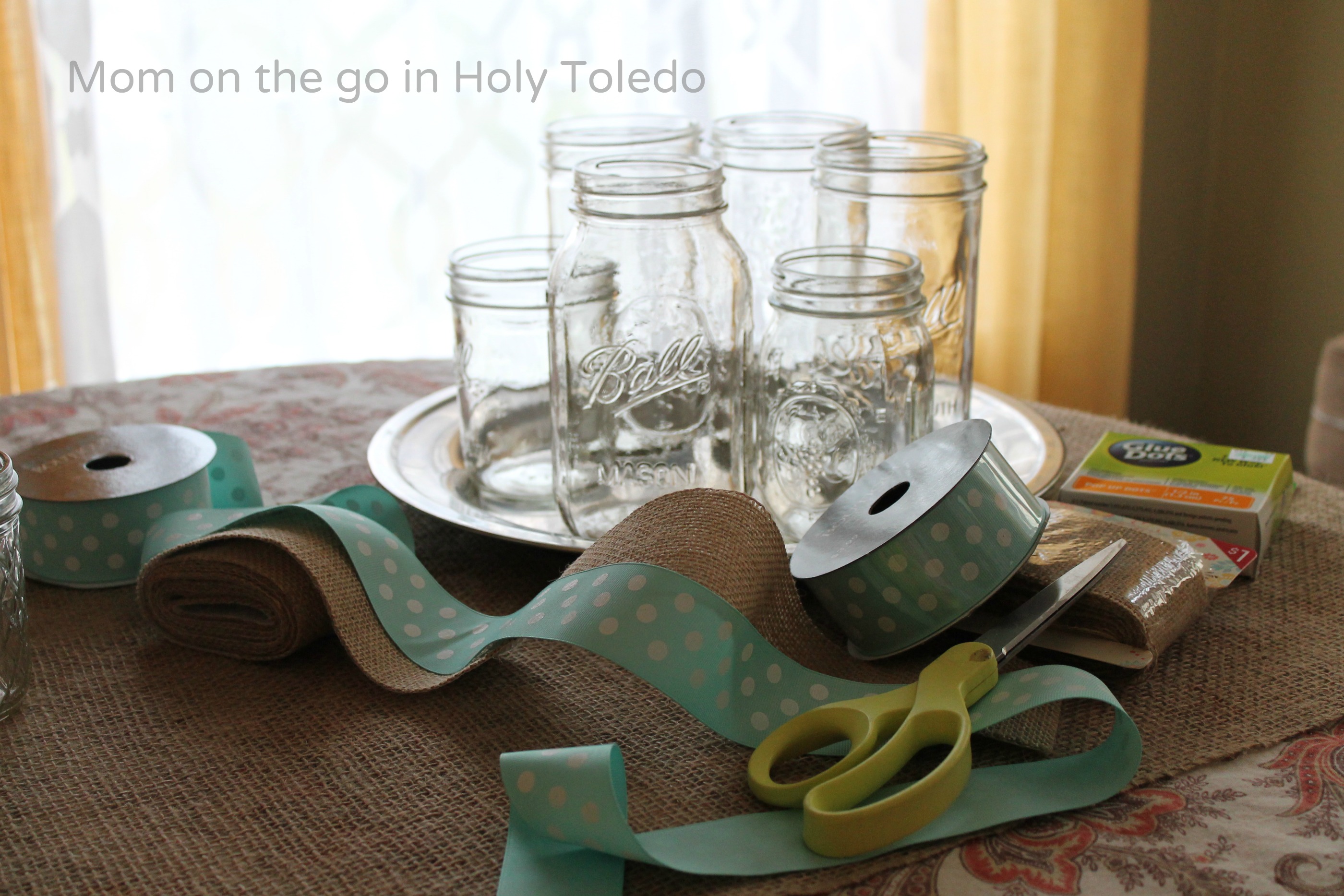 Simple & Jazzy Mason jar Vases – Mom on the go in Holy Toledo