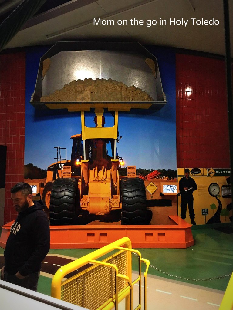 Michigan Science Center – Mom on the go in Holy Toledo