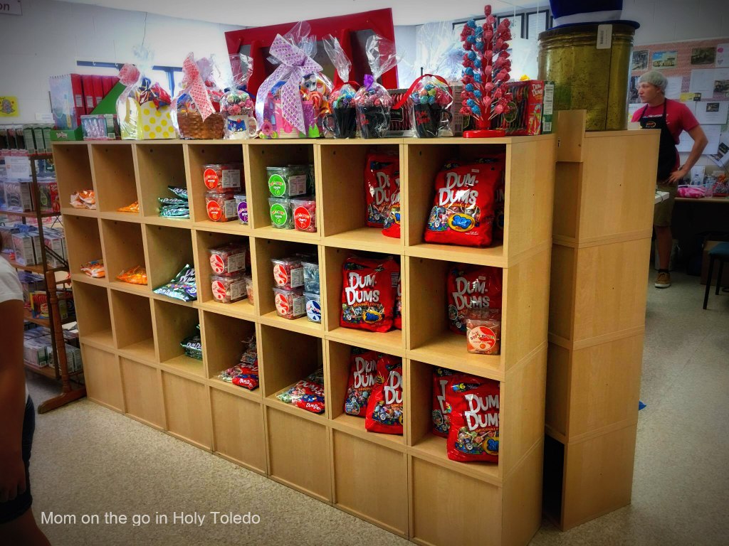 Spangler Factory Tour (Dum-Dums) – Mom on the go in Holy Toledo